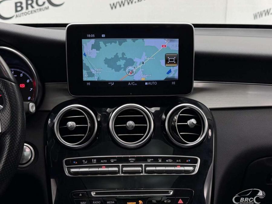 Blue Mercedes-Benz GLC 350 2017 in Vilnius, with an engine capacity of 1.99 L and mileage of 183 thousand km for 15900 €, photo 18 on AUTOMOTO.COM.LV