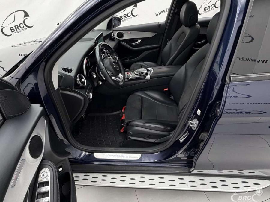 Blue Mercedes-Benz GLC 350 2017 in Vilnius, with an engine capacity of 1.99 L and mileage of 183 thousand km for 15900 €, photo 23 on AUTOMOTO.COM.LV