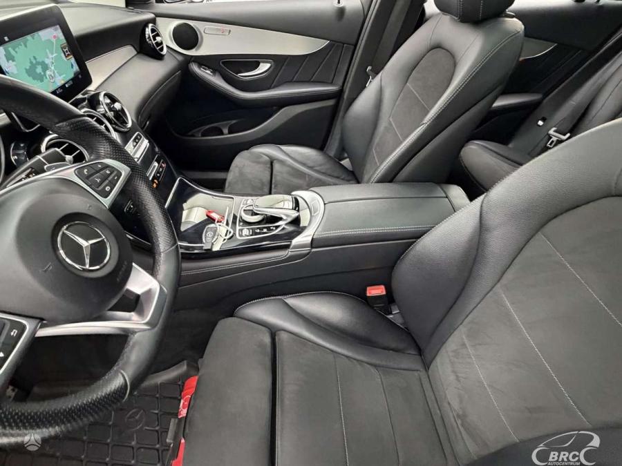 Blue Mercedes-Benz GLC 350 2017 in Vilnius, with an engine capacity of 1.99 L and mileage of 183 thousand km for 15900 €, photo 26 on AUTOMOTO.COM.LV