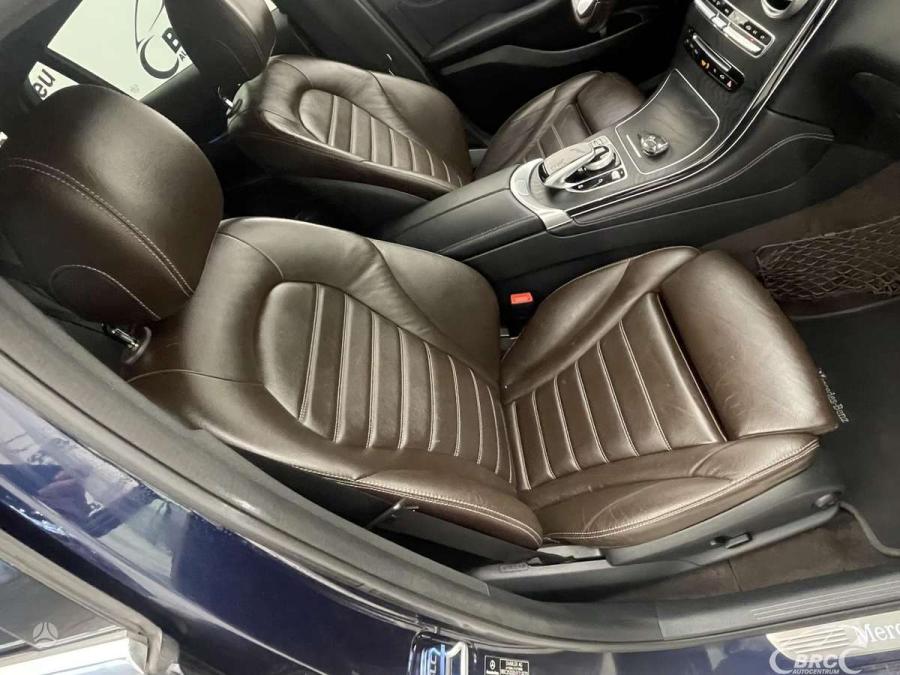 Blue Mercedes-Benz GLC 350 2017 in Vilnius, with an engine capacity of 2.99 L and mileage of 150 thousand km for 27900 €, photo 7 on AUTOMOTO.COM.LV