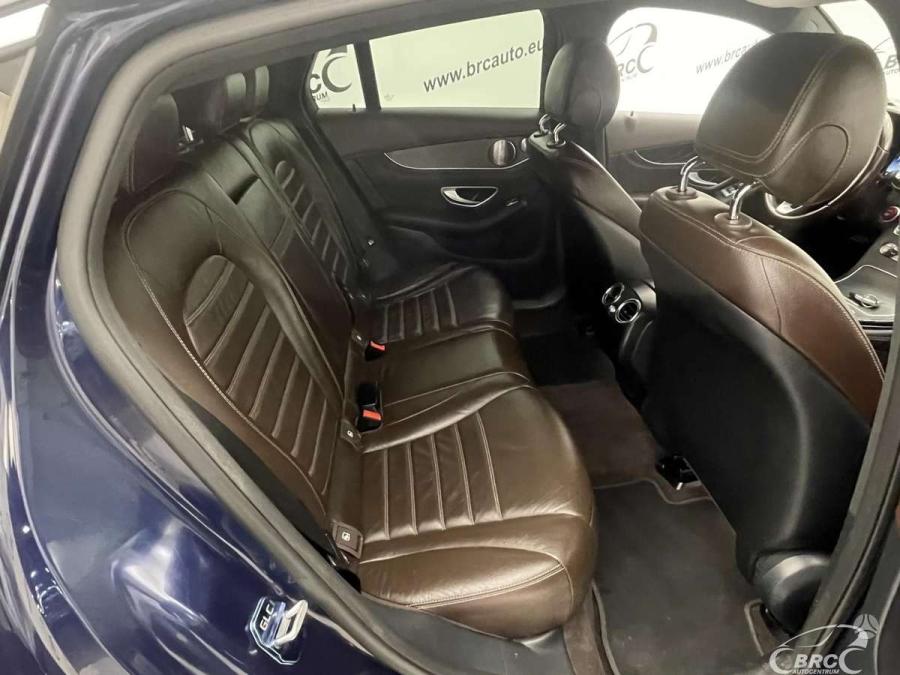 Blue Mercedes-Benz GLC 350 2017 in Vilnius, with an engine capacity of 2.99 L and mileage of 150 thousand km for 27900 €, photo 13 on AUTOMOTO.COM.LV