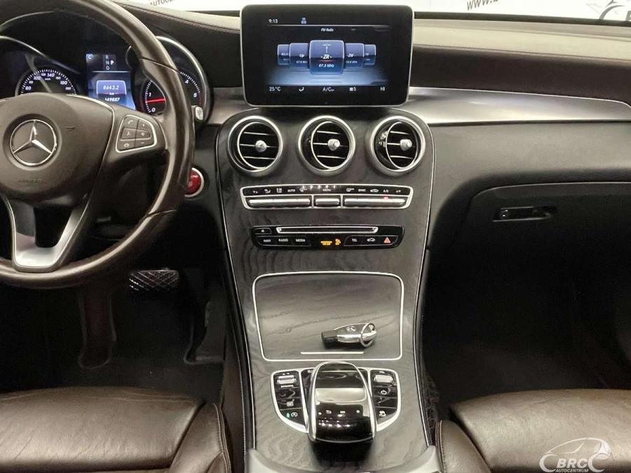 Blue Mercedes-Benz GLC 350 2017 in Vilnius, with an engine capacity of 2.99 L and mileage of 150 thousand km for 27900 €, photo 17 on AUTOMOTO.COM.LV