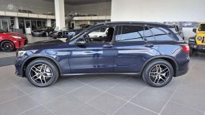 Blue Mercedes-Benz GLC 350 2018 in Marijampole, with an engine capacity of 2.99 L and mileage of 177 thousand km for 26999 €, photo 3 on AUTOMOTO.COM.LV