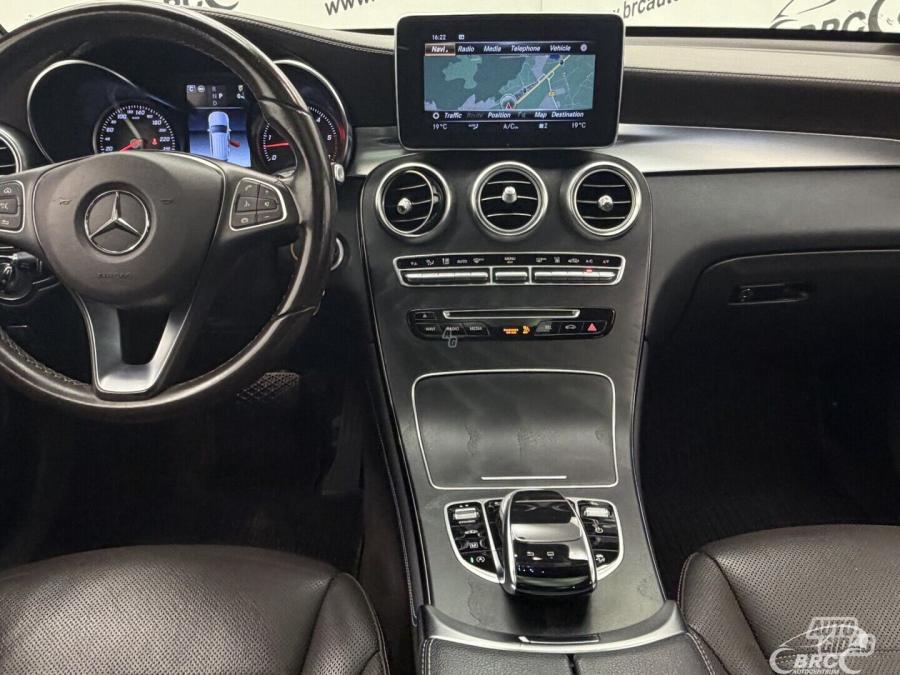 Синий Мерседес GLC 350 2018 в Авиженяй, объемом двигателя 3.00 л и пробегом 203 тыс. км за 21900 €, фото 18 на AUTOMOTO.COM.LV