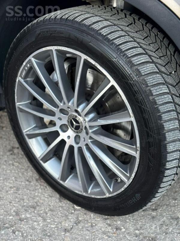 Brūns Mercedes-Benz GLC 350 2017 Jelgava, ar dzinēja tilpumu 3.00 L un nobraukumu 0 tūkst. km par 20500 €, foto 2 vietnē AUTOMOTO.COM.LV
