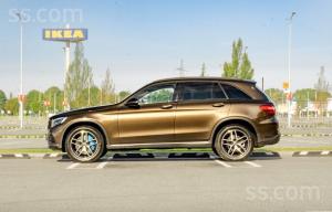 Brown Mercedes-Benz GLC 350 2017 in Riga, with an engine capacity of 2.00 L and mileage of 258 thousand km for 16990 €, photo 5 on AUTOMOTO.COM.LV