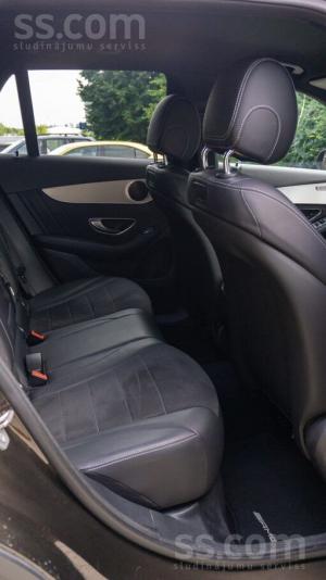 Brown Mercedes-Benz GLC 350 2017 in Riga, with an engine capacity of 2.00 L and mileage of 258 thousand km for 16990 €, photo 27 on AUTOMOTO.COM.LV
