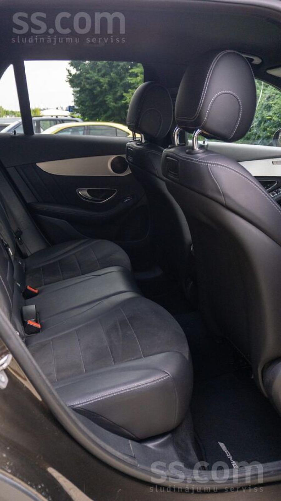 Brown Mercedes-Benz GLC 350 2017 in Riga, with an engine capacity of 2.00 L and mileage of 258 thousand km for 16990 €, photo 27 on AUTOMOTO.COM.LV