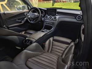Brūns Mercedes-Benz GLC 350 2017 Tukums, ar dzinēja tilpumu 3.00 L un nobraukumu 0 tūkst. km par 19990 €, foto 6 vietnē AUTOMOTO.COM.LV