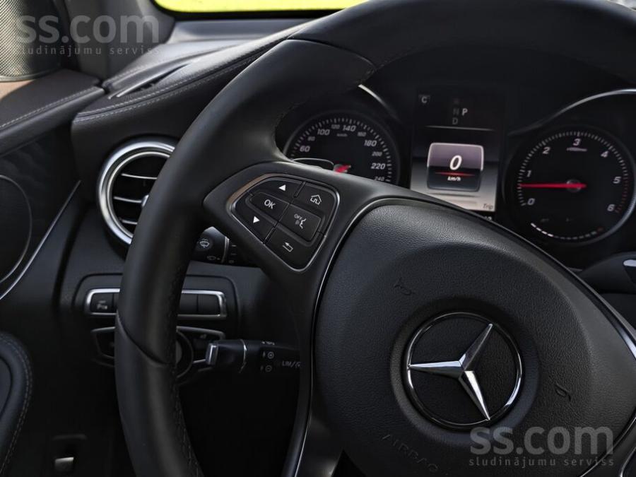 Brūns Mercedes-Benz GLC 350 2017 Tukums, ar dzinēja tilpumu 3.00 L un nobraukumu 0 tūkst. km par 19990 €, foto 11 vietnē AUTOMOTO.COM.LV