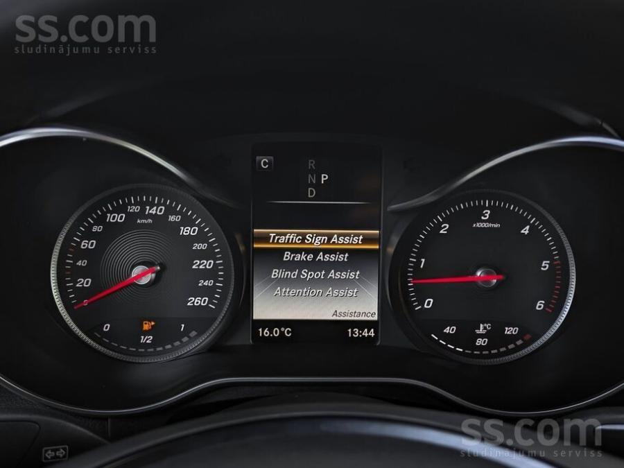 Brūns Mercedes-Benz GLC 350 2017 Tukums, ar dzinēja tilpumu 3.00 L un nobraukumu 0 tūkst. km par 19990 €, foto 12 vietnē AUTOMOTO.COM.LV