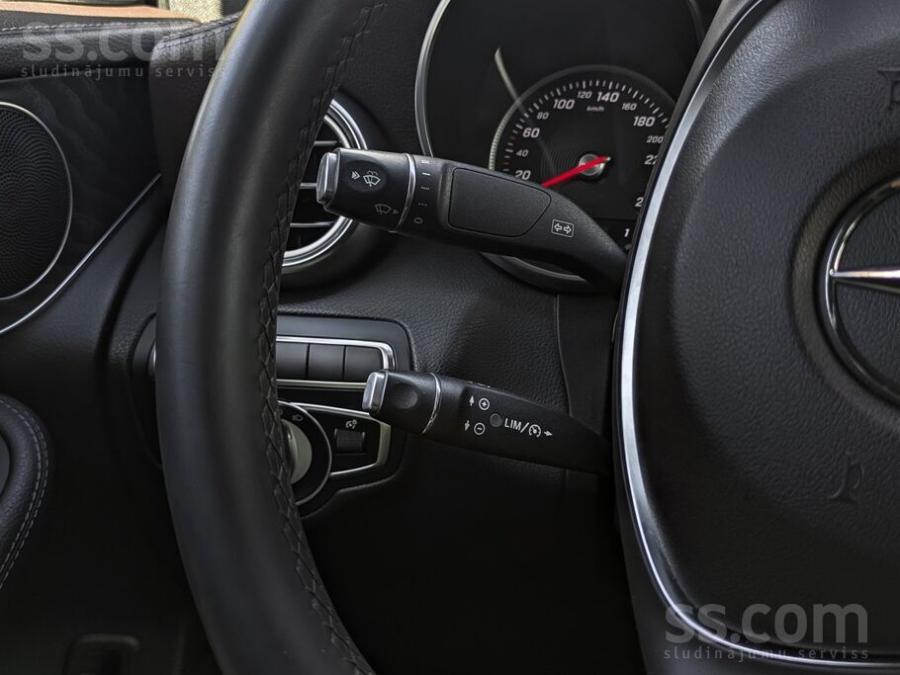 Brūns Mercedes-Benz GLC 350 2017 Tukums, ar dzinēja tilpumu 3.00 L un nobraukumu 0 tūkst. km par 19990 €, foto 13 vietnē AUTOMOTO.COM.LV