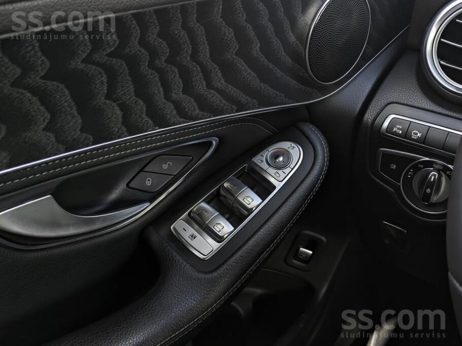 Brūns Mercedes-Benz GLC 350 2017 Tukums, ar dzinēja tilpumu 3.00 L un nobraukumu 0 tūkst. km par 19990 €, foto 25 vietnē AUTOMOTO.COM.LV