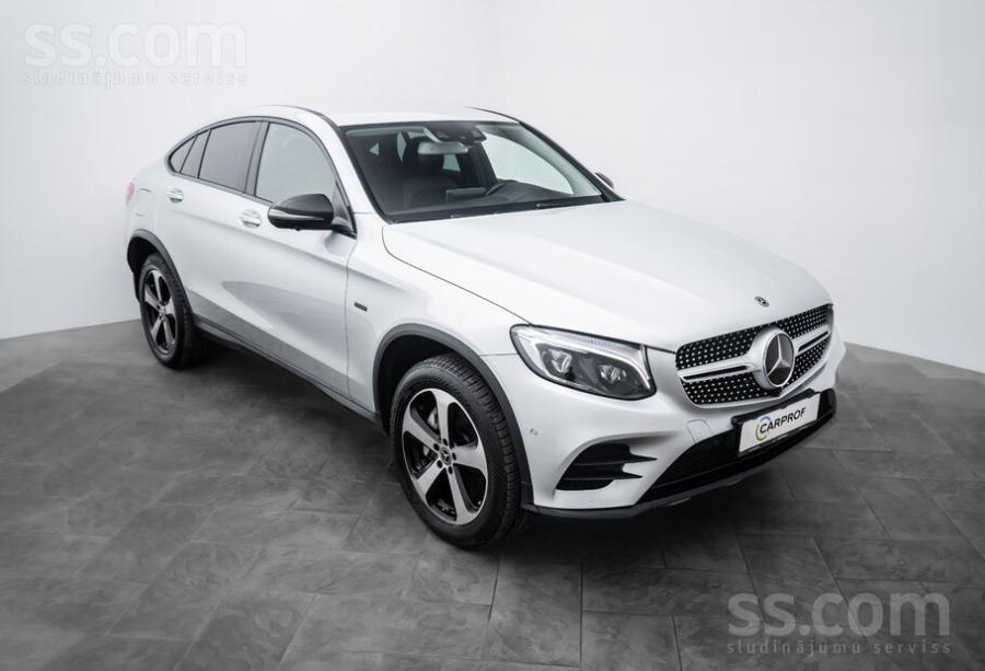 Mercedes-Benz GLC 350 2018 in Tallinn, with an engine capacity of 2.00 L and mileage of 128 thousand km for 25999 €, photo 3 on AUTOMOTO.COM.LV