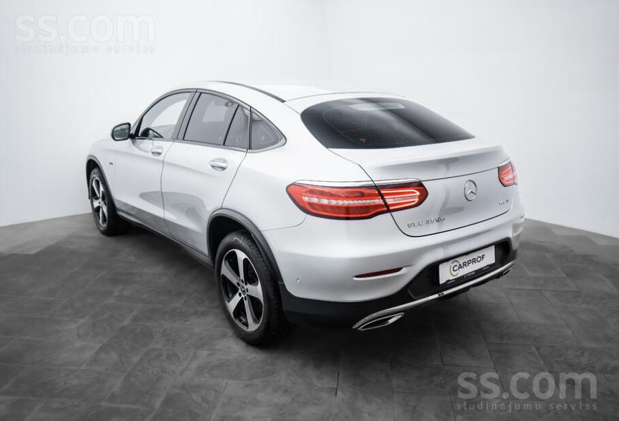 Mercedes-Benz GLC 350 2018 in Tallinn, with an engine capacity of 2.00 L and mileage of 128 thousand km for 25999 €, photo 6 on AUTOMOTO.COM.LV
