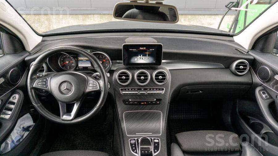 Pelēks Mercedes-Benz GLC 350 2017 Rīga, ar dzinēja tilpumu 2.00 L un nobraukumu 198 tūkst. km par 21990 €, foto 13 vietnē AUTOMOTO.COM.LV