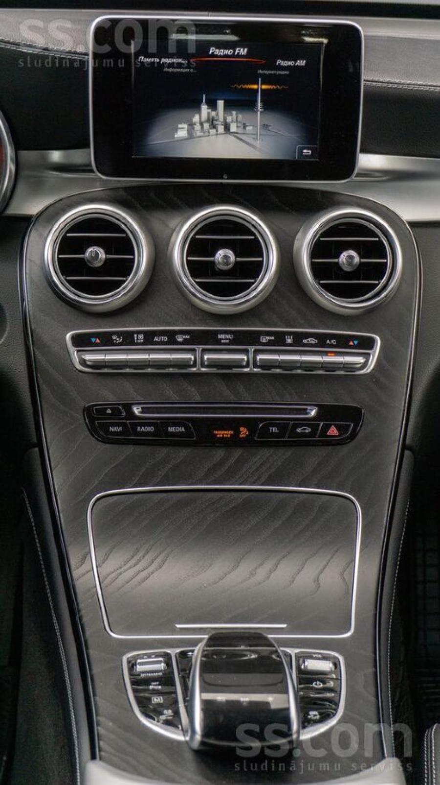 Pelēks Mercedes-Benz GLC 350 2017 Rīga, ar dzinēja tilpumu 2.00 L un nobraukumu 198 tūkst. km par 21990 €, foto 14 vietnē AUTOMOTO.COM.LV
