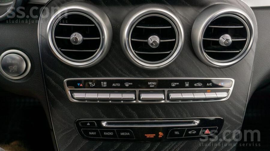 Pelēks Mercedes-Benz GLC 350 2017 Rīga, ar dzinēja tilpumu 2.00 L un nobraukumu 198 tūkst. km par 21990 €, foto 17 vietnē AUTOMOTO.COM.LV