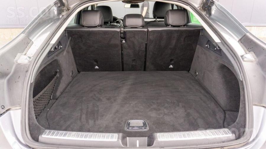 Pelēks Mercedes-Benz GLC 350 2017 Rīga, ar dzinēja tilpumu 2.00 L un nobraukumu 198 tūkst. km par 21990 €, foto 29 vietnē AUTOMOTO.COM.LV