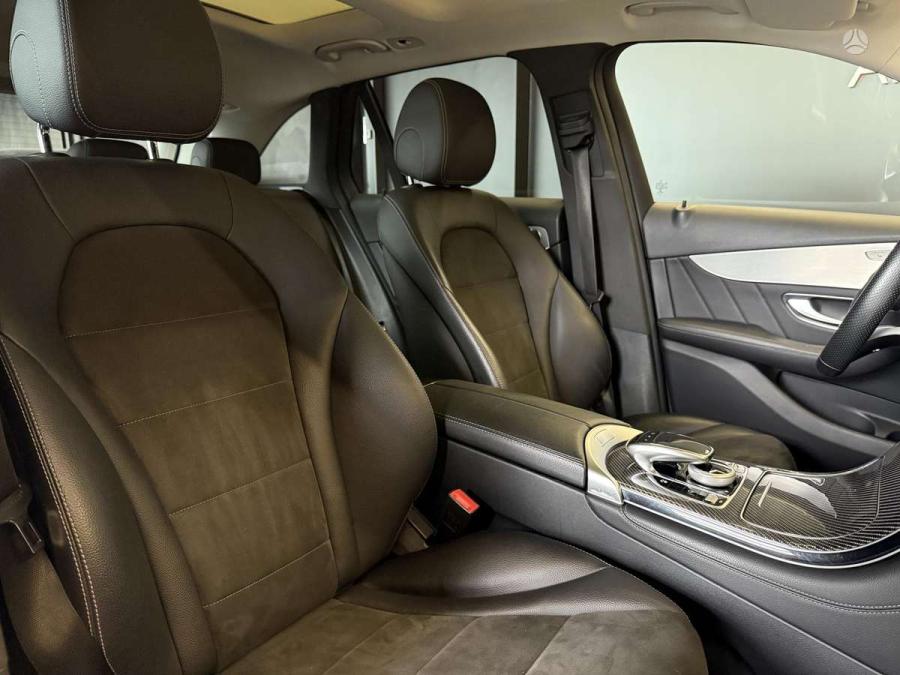 Pelēks Mercedes-Benz GLC 350 2016 Kauņa, ar dzinēja tilpumu 1.99 L un nobraukumu 161 tūkst. km par 21990 €, foto 19 vietnē AUTOMOTO.COM.LV