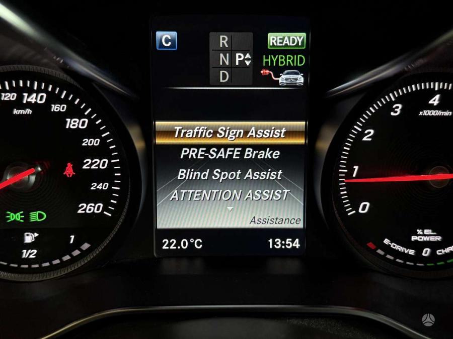 Pelēks Mercedes-Benz GLC 350 2016 Kauņa, ar dzinēja tilpumu 1.99 L un nobraukumu 161 tūkst. km par 21990 €, foto 31 vietnē AUTOMOTO.COM.LV