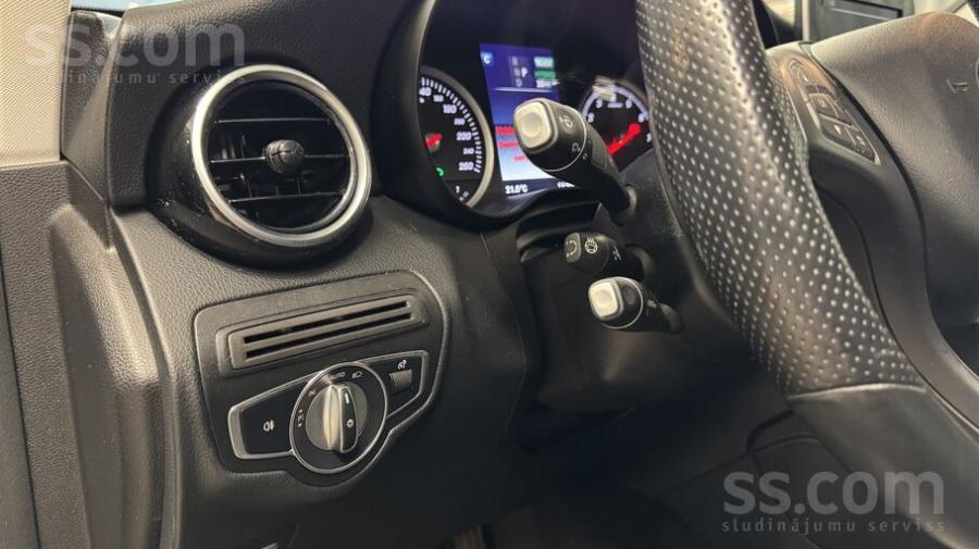 Pelēks Mercedes-Benz GLC 350 2017 Rīga, ar dzinēja tilpumu 2.00 L un nobraukumu 161 tūkst. km par 21990 €, foto 19 vietnē AUTOMOTO.COM.LV