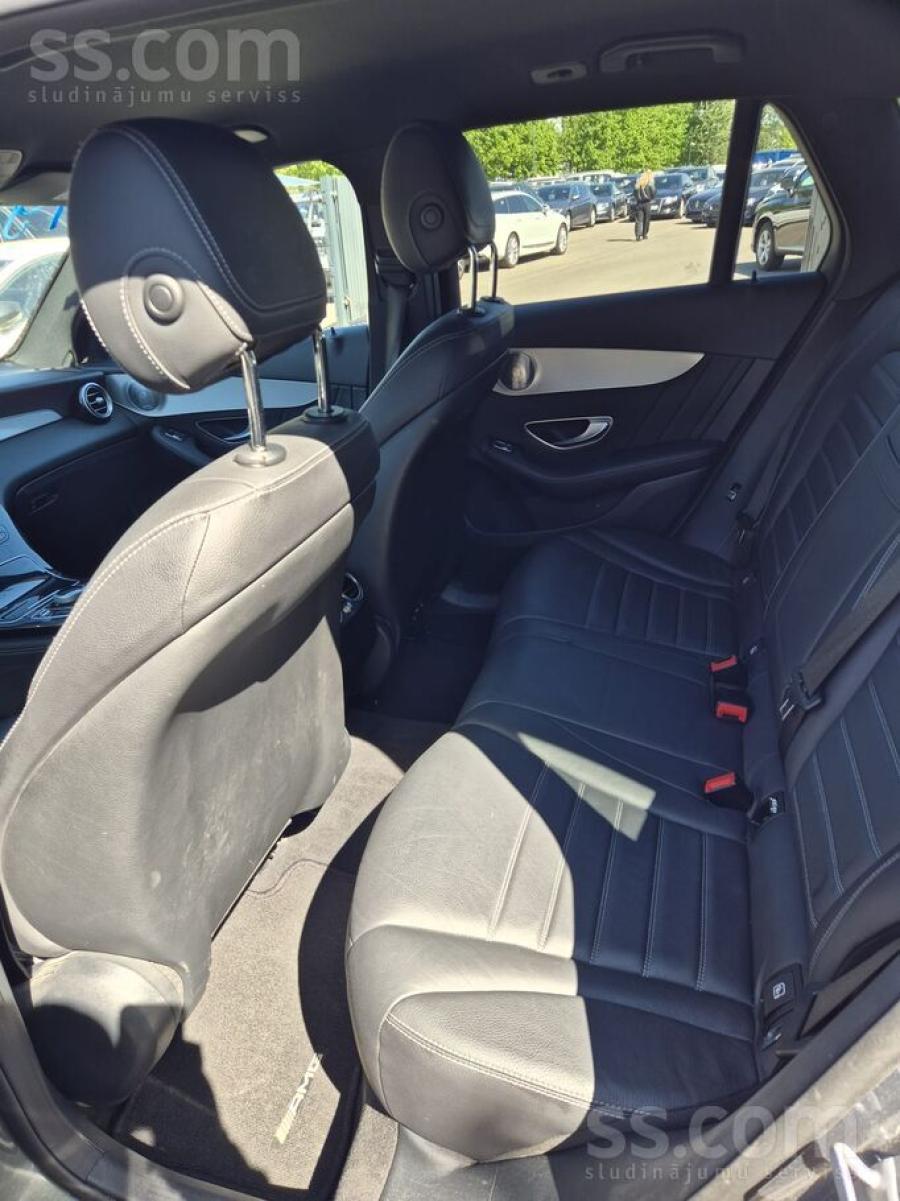Pelēks Mercedes-Benz GLC 350 2017 Rīga, ar dzinēja tilpumu 2.00 L un nobraukumu 196 tūkst. km par 18990 €, foto 11 vietnē AUTOMOTO.COM.LV