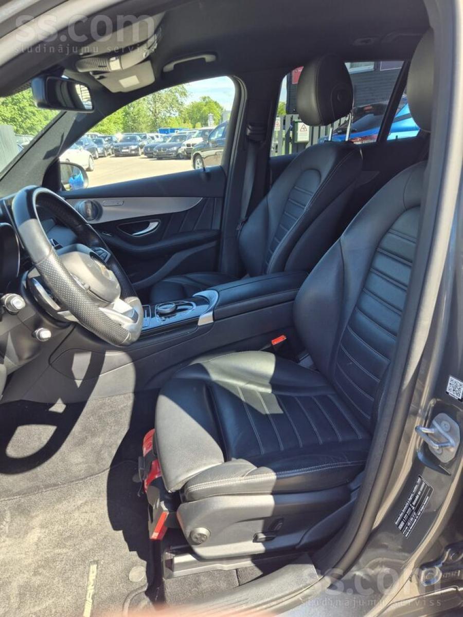 Pelēks Mercedes-Benz GLC 350 2017 Rīga, ar dzinēja tilpumu 2.00 L un nobraukumu 196 tūkst. km par 18990 €, foto 13 vietnē AUTOMOTO.COM.LV