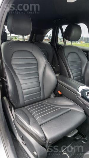 Pelēks Mercedes-Benz GLC 350 2017 Rīga, ar dzinēja tilpumu 2.00 L un nobraukumu 196 tūkst. km par 18990 €, foto 27 vietnē AUTOMOTO.COM.LV