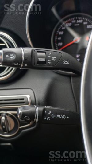 Grey Mercedes-Benz GLC 350 2017 in Riga, with an engine capacity of 2.00 L and mileage of 196 thousand km for 18990 €, photo 22 on AUTOMOTO.COM.LV