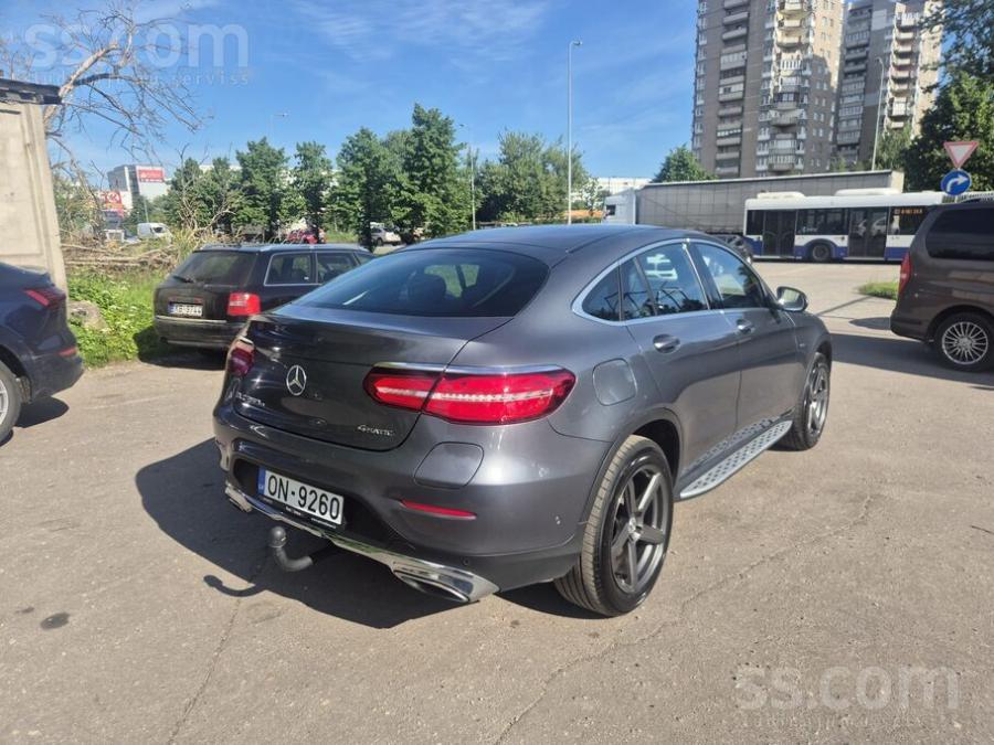 Pelēks Mercedes-Benz GLC 350 2017 Rīga, ar dzinēja tilpumu 2.00 L un nobraukumu 198 tūkst. km par 21990 €, foto 7 vietnē AUTOMOTO.COM.LV