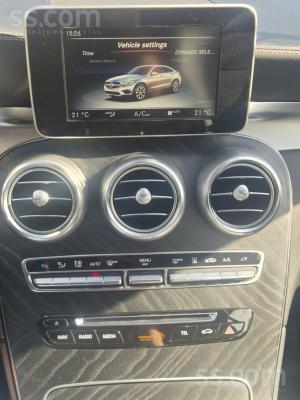 Pelēks Mercedes-Benz GLC 350 2017 Rīga, ar dzinēja tilpumu 2.00 L un nobraukumu 198 tūkst. km par 21990 €, foto 18 vietnē AUTOMOTO.COM.LV