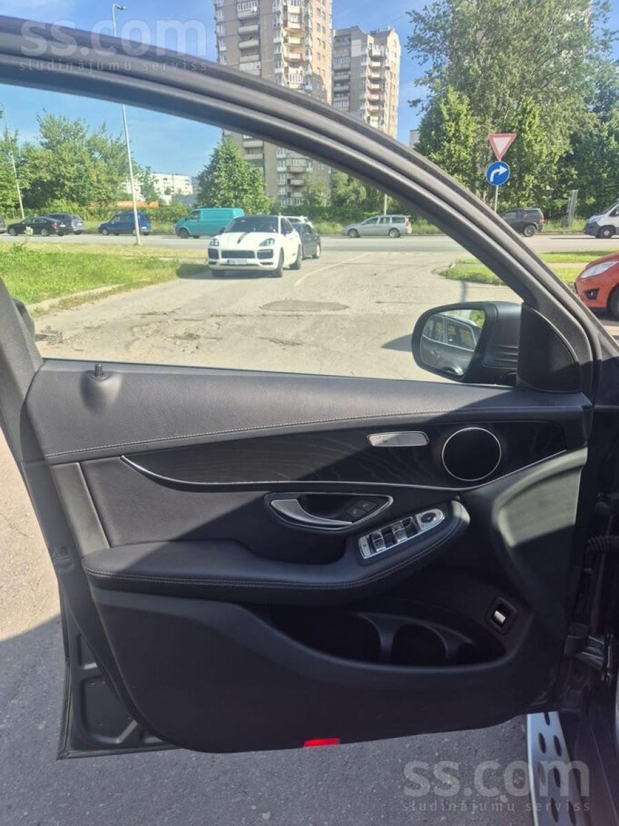 Pelēks Mercedes-Benz GLC 350 2017 Rīga, ar dzinēja tilpumu 2.00 L un nobraukumu 198 tūkst. km par 21990 €, foto 20 vietnē AUTOMOTO.COM.LV