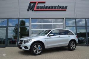 Pelēks Mercedes-Benz GLC 350 2017 Viļņa, ar dzinēja tilpumu 1.99 L un nobraukumu 232 tūkst. km par 16000 €, foto  vietnē AUTOMOTO.COM.LV