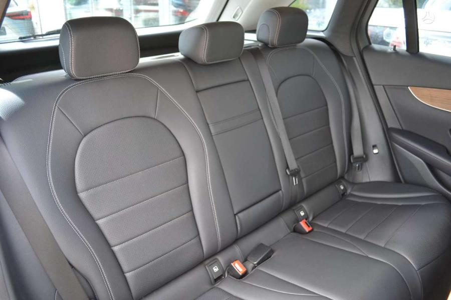 Pelēks Mercedes-Benz GLC 350 2017 Viļņa, ar dzinēja tilpumu 1.99 L un nobraukumu 232 tūkst. km par 16000 €, foto 28 vietnē AUTOMOTO.COM.LV