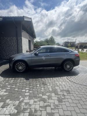 Grey Mercedes-Benz GLC 350 2017 in Klaipeda, with an engine capacity of 3.00 L and mileage of 252 thousand km for 23900 €, photo 6 on AUTOMOTO.COM.LV