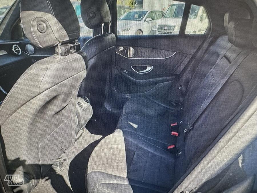 Grey Mercedes-Benz GLC 350 2017 in Klaipeda, with an engine capacity of 3.00 L and mileage of 252 thousand km for 23900 €, photo 9 on AUTOMOTO.COM.LV