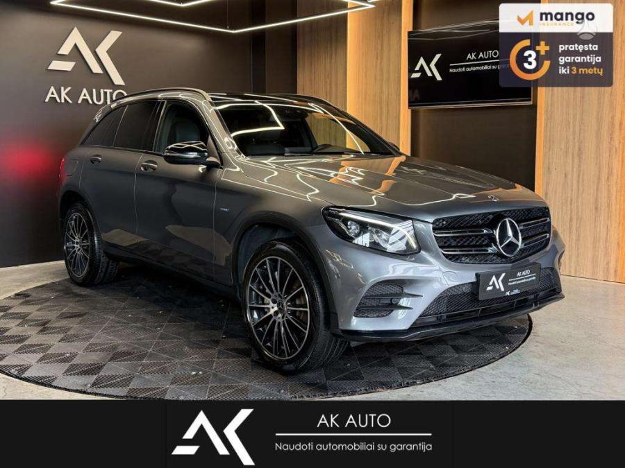 Grey Mercedes-Benz GLC 350 2017 in Kaunas, with an engine capacity of 1.99 L and mileage of 171 thousand km for 20490 €, photo 1 on AUTOMOTO.COM.LV