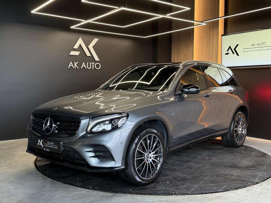 Grey Mercedes-Benz GLC 350 2017 in Kaunas, with an engine capacity of 1.99 L and mileage of 171 thousand km for 20490 €, photo 7 on AUTOMOTO.COM.LV