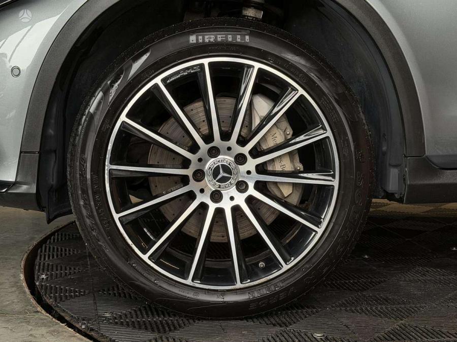 Grey Mercedes-Benz GLC 350 2017 in Kaunas, with an engine capacity of 1.99 L and mileage of 171 thousand km for 20490 €, photo 8 on AUTOMOTO.COM.LV