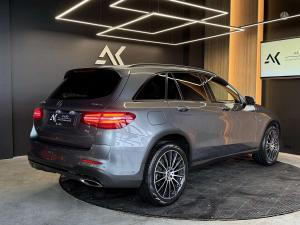 Grey Mercedes-Benz GLC 350 2017 in Kaunas, with an engine capacity of 1.99 L and mileage of 171 thousand km for 20490 €, photo 13 on AUTOMOTO.COM.LV