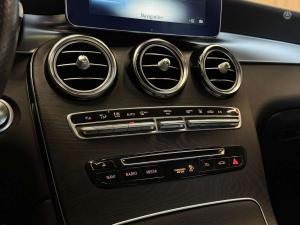 Grey Mercedes-Benz GLC 350 2017 in Kaunas, with an engine capacity of 1.99 L and mileage of 171 thousand km for 20490 €, photo 22 on AUTOMOTO.COM.LV