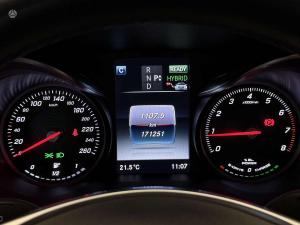 Grey Mercedes-Benz GLC 350 2017 in Kaunas, with an engine capacity of 1.99 L and mileage of 171 thousand km for 20490 €, photo 31 on AUTOMOTO.COM.LV