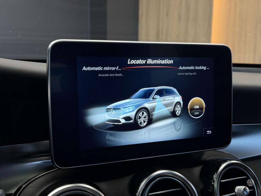 Grey Mercedes-Benz GLC 350 2017 in Kaunas, with an engine capacity of 1.99 L and mileage of 171 thousand km for 20490 €, photo 36 on AUTOMOTO.COM.LV