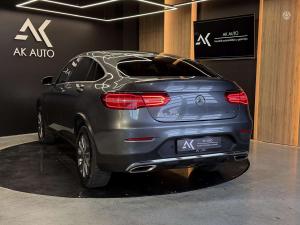 Pelēks Mercedes-Benz GLC 350 2018 Kauņa, ar dzinēja tilpumu 1.99 L un nobraukumu 99 tūkst. km par 27990 €, foto 10 vietnē AUTOMOTO.COM.LV