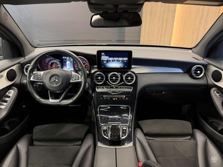 Pelēks Mercedes-Benz GLC 350 2018 Kauņa, ar dzinēja tilpumu 1.99 L un nobraukumu 99 tūkst. km par 27990 €, foto 17 vietnē AUTOMOTO.COM.LV