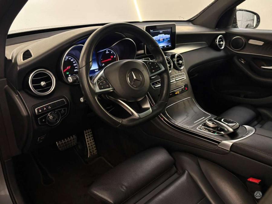 Pelēks Mercedes-Benz GLC 350 2018 Marijampole, ar dzinēja tilpumu 2.99 L un nobraukumu 278 tūkst. km par 23500 €, foto 3 vietnē AUTOMOTO.COM.LV
