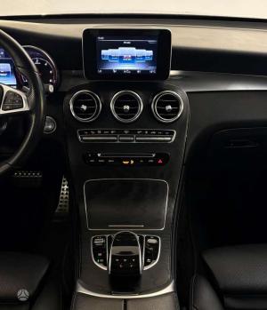 Pelēks Mercedes-Benz GLC 350 2018 Marijampole, ar dzinēja tilpumu 2.99 L un nobraukumu 278 tūkst. km par 23500 €, foto 20 vietnē AUTOMOTO.COM.LV