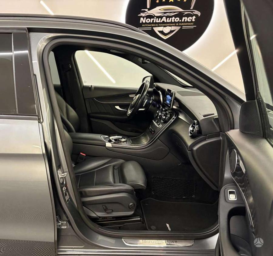 Pelēks Mercedes-Benz GLC 350 2018 Marijampole, ar dzinēja tilpumu 2.99 L un nobraukumu 278 tūkst. km par 23500 €, foto 26 vietnē AUTOMOTO.COM.LV