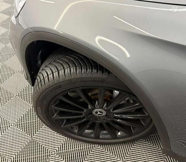 Pelēks Mercedes-Benz GLC 350 2018 Marijampole, ar dzinēja tilpumu 2.99 L un nobraukumu 278 tūkst. km par 23500 €, foto 11 vietnē AUTOMOTO.COM.LV